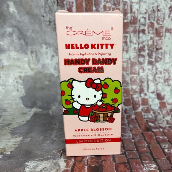 The Creme Shop | Skincare | The Creme Shop Hello Kitty Handy Dandy ...